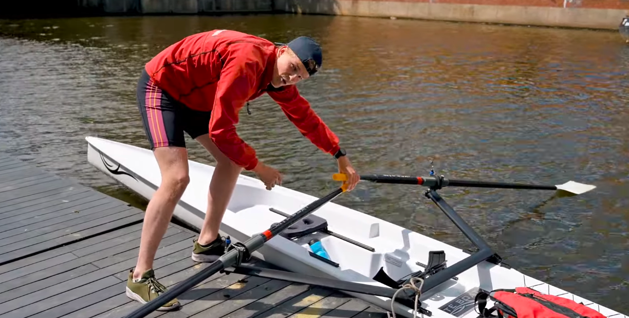 Instructiefilmpjes van Liteboat: deel 2 instappen! - NLroei